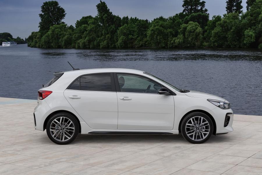 Kia Rio GT-Line в кузове YB 2018 года выпуска для рынка Всего мира и ...
