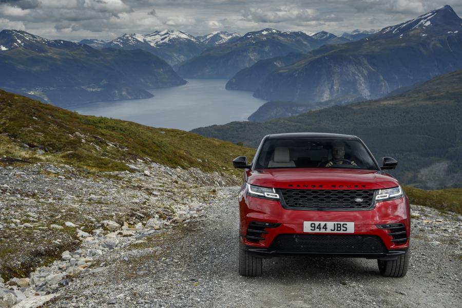 Land Rover Range Rover Velar R-Dynamic D300 HSE Black Pack 2017 года ...