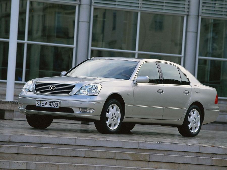 Lexus LS430 2000 года выпуска для рынка Европы, без Великобритании и ...