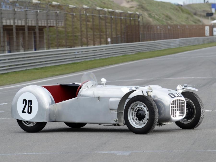 Lotus Mark VI 1952 года выпуска. Фото 1. VERcity