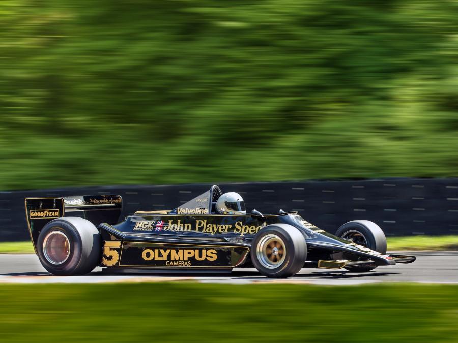 Lotus 79 1978 года выпуска. Фото 1. VERcity