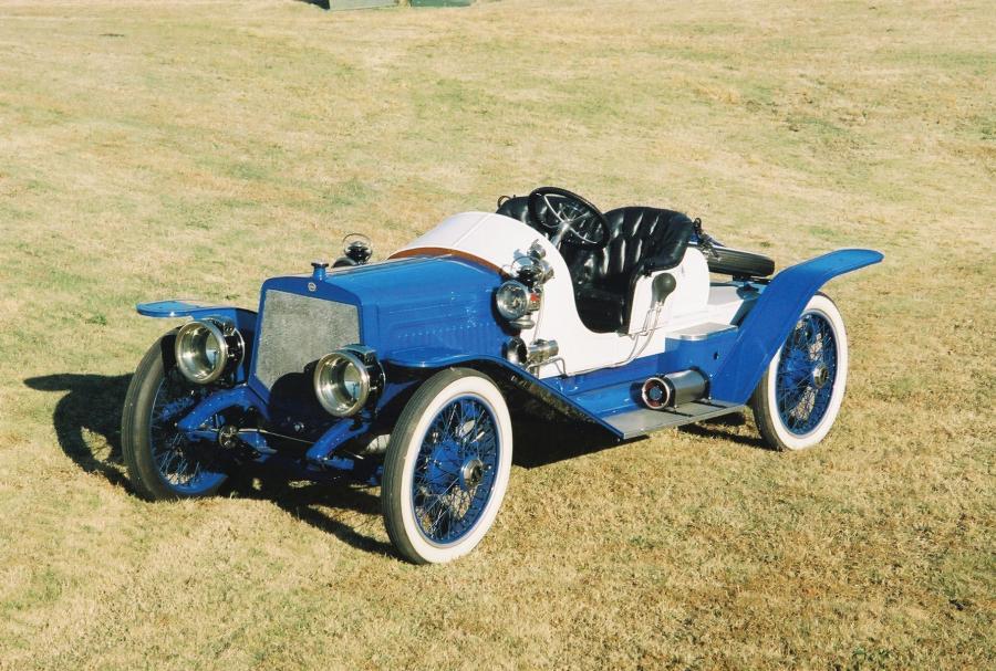 Lozier Model 84 Meadowbrook Runabout 1914 года выпуска. Фото 1. VERcity