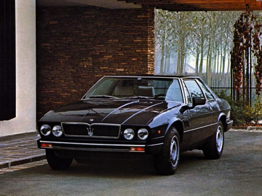 Maserati Kyalami 1976 года выпуска. Фото 1. VERcity