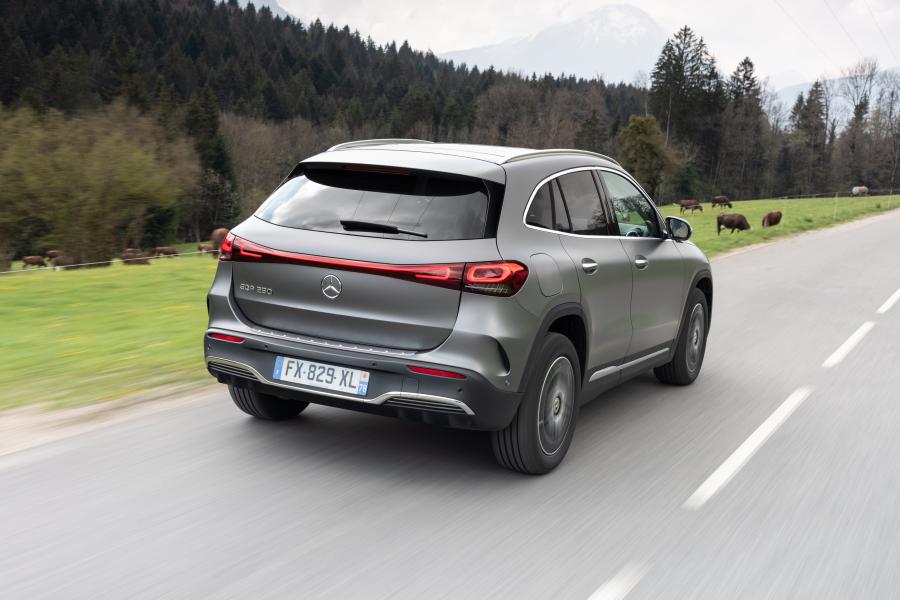 EQA 250 AMG Line в кузове H243 2021 года выпуска для рынка Всего мира и ...