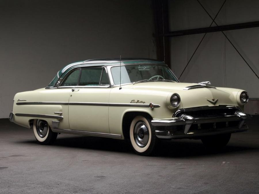 Monarch Lucerne Sun Valley 1954 года выпуска. Фото 1. VERcity