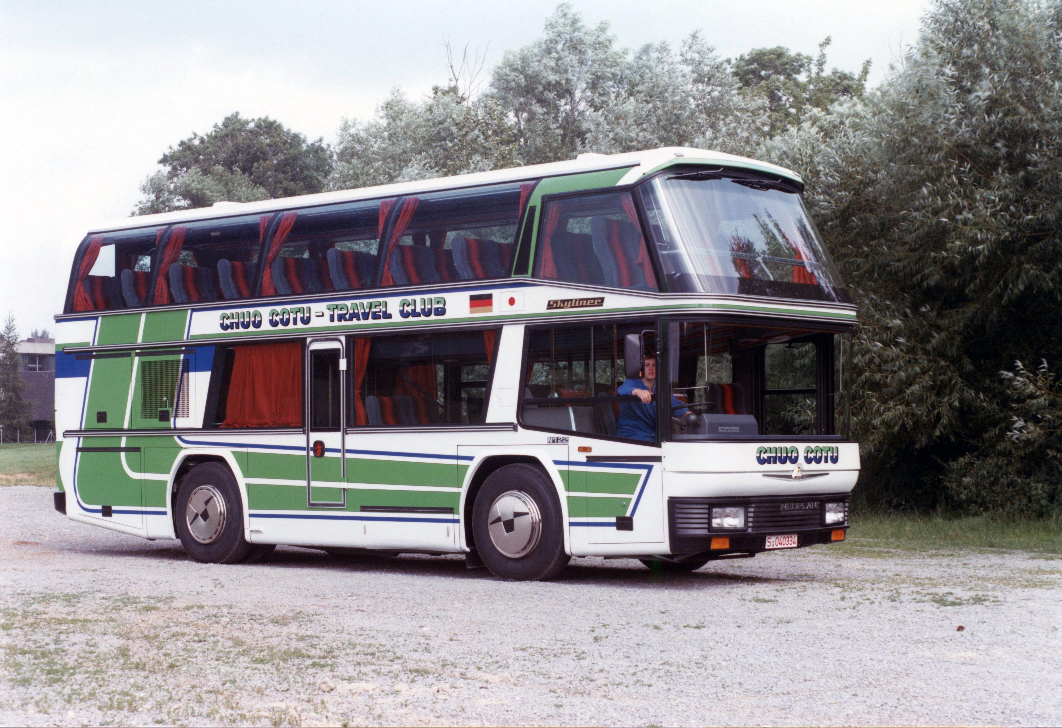 Neoplan Skyliner в кузове N122/2 1983 года выпуска. Фото 1. VERcity