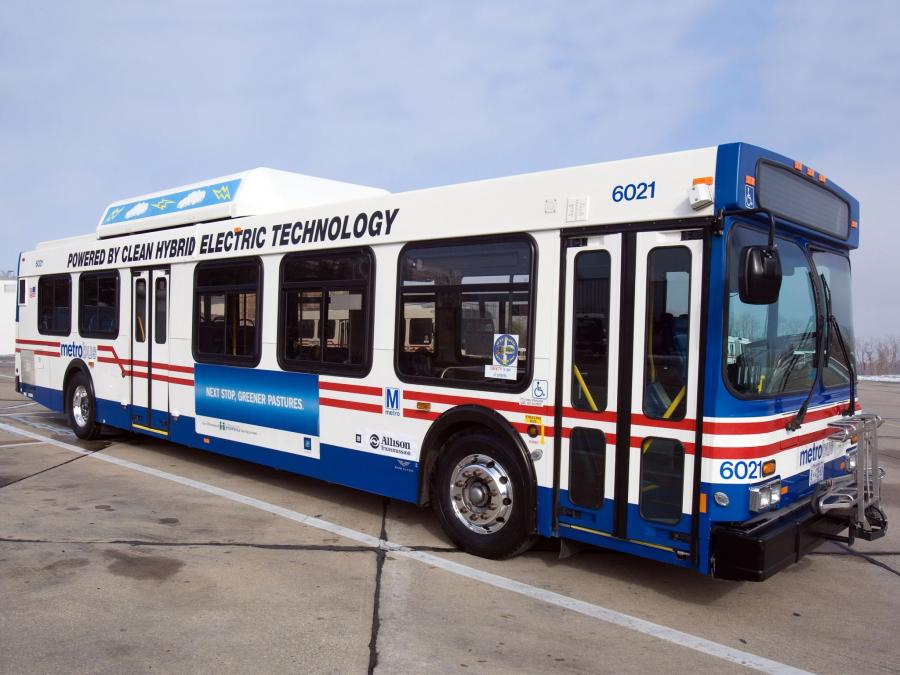 New Flyer C40LF Hybrid 1989 года выпуска. Фото 1. VERcity