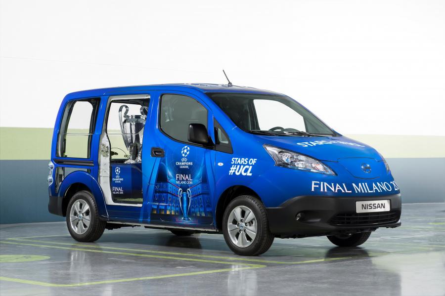 Nissan e-NV200 UEFA Champions League Final Milano 2016 Trophy Van 2016 ...