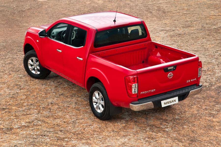 Nissan Frontier SE Double Cab в кузове D23 2017 года выпуска для рынка ...