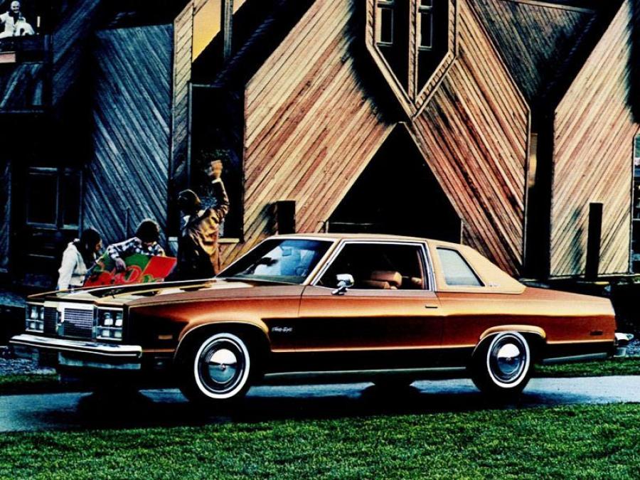 Oldsmobile 98 Regency Coupe 1977 года выпуска. Фото 1. VERcity