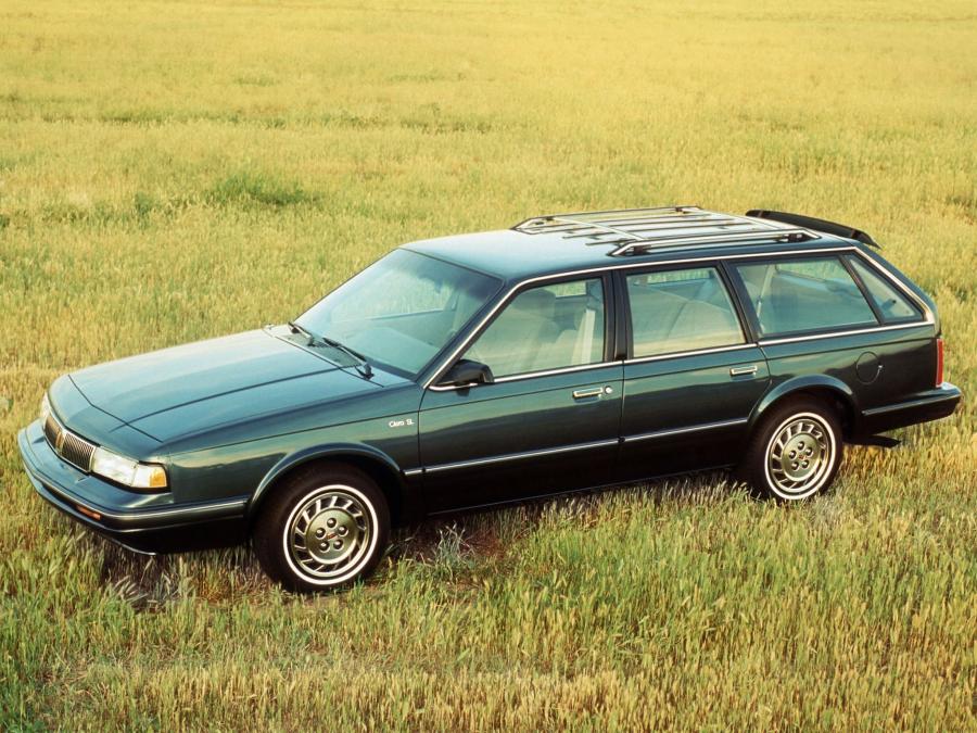Oldsmobile Cutlass Ciera Wagon 1989 года выпуска. Фото 1. VERcity