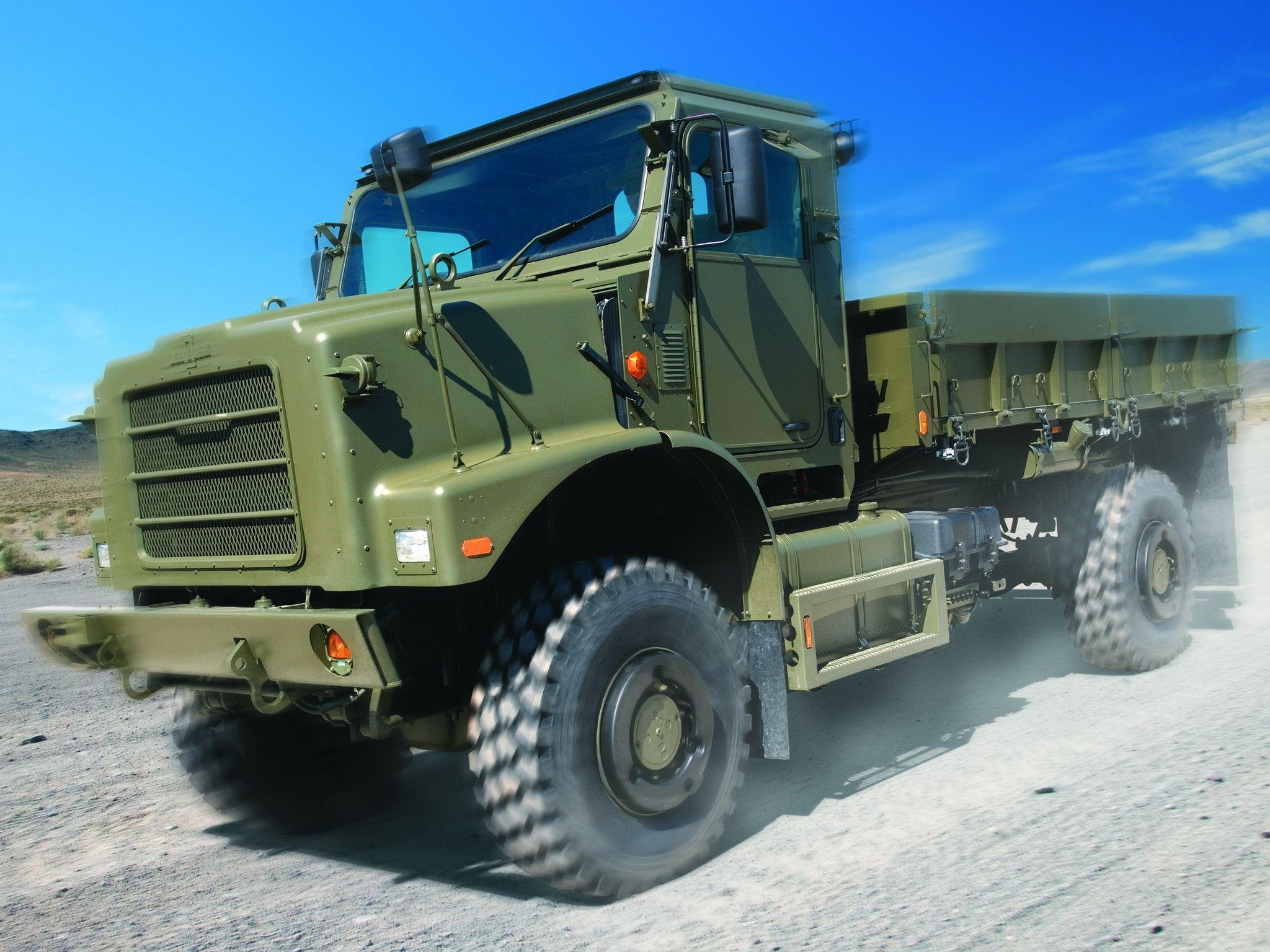 Oshkosh MTVR 4x4 Short Bed Cargo 2005 года выпуска. Фото 3. VERcity
