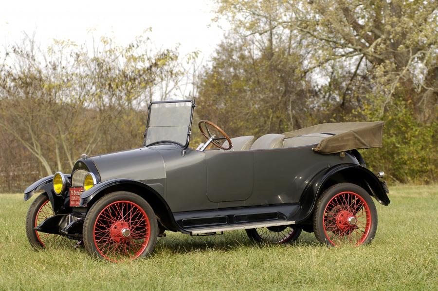 Overland Model 90 Sport Touring 1918 года выпуска. Фото 1. VERcity