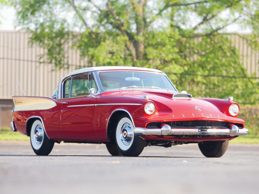 Packard Hawk Hardtop Sport Coupe 1958 года выпуска. Фото 1. VERcity