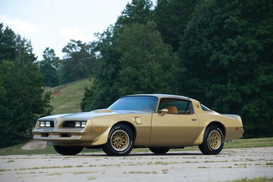 Pontiac Trans Am Gold Edition 1978 года выпуска. Фото 1. VERcity