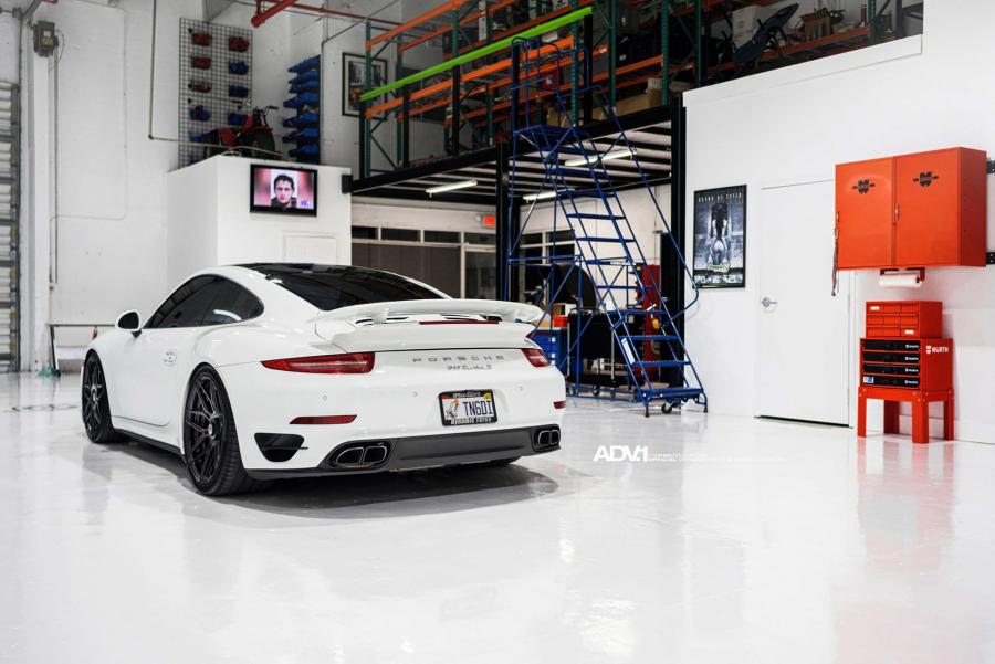 Porsche 911 Turbo S on ADV.1 Wheels (ADV7 M.V2 CS) 2016 года выпуска ...