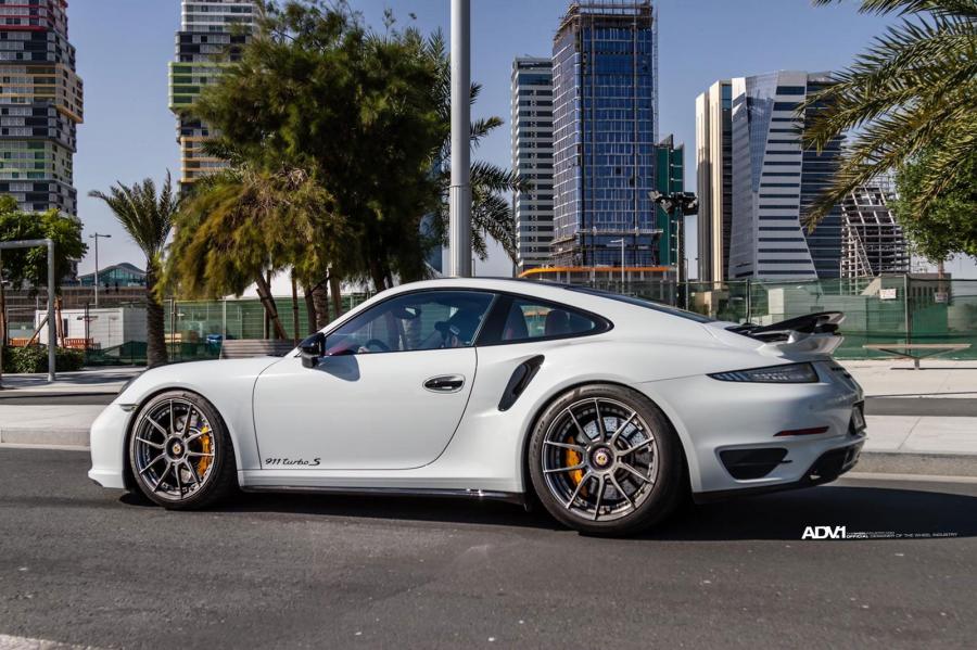 Porsche 911 Turbo S on ADV.1 Wheels (ADV5.0 M.V2 CS) 2018 года выпуска ...