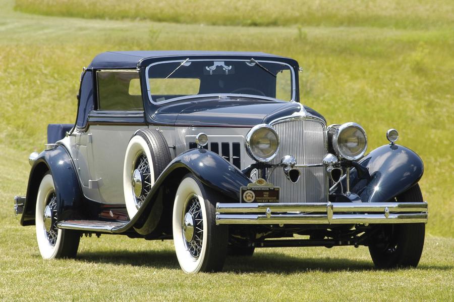 REO 8-350 Royale Convertible Coupe 1932 года выпуска. Фото 1. VERcity