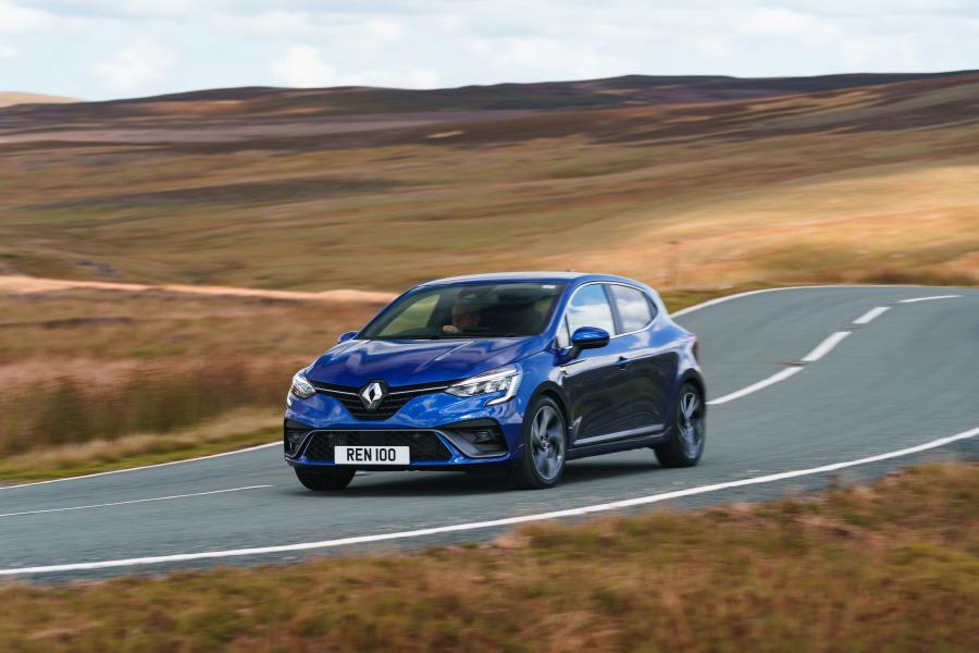 Renault Clio R.S. Line 2019 года выпуска для рынка Великобритании и ...