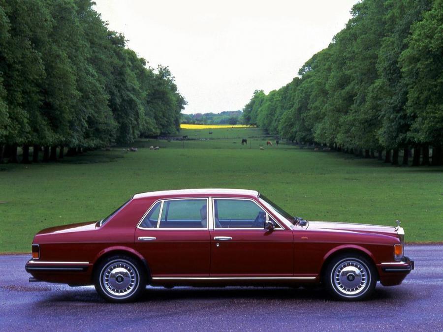 Rolls-Royce Silver Spirit IV 1994 года выпуска. Фото 1. VERcity