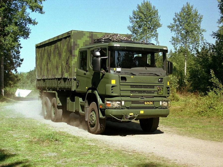 Scania P124CB 6x6 Crew Cab HZ 1995 года выпуска. Фото 1. VERcity