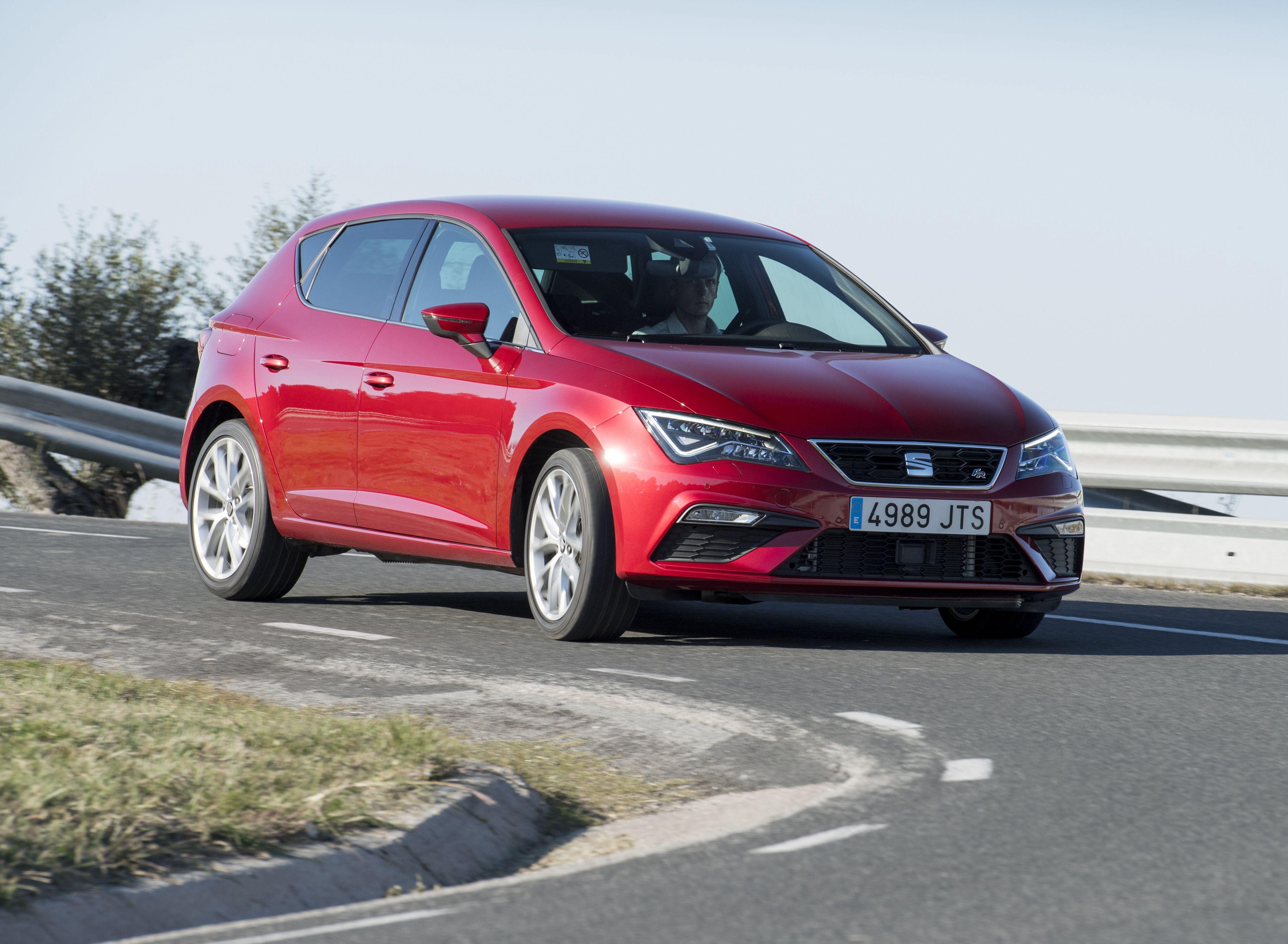 Seat Leon FR 2016 года выпуска для рынка Всего мира и стран с ...