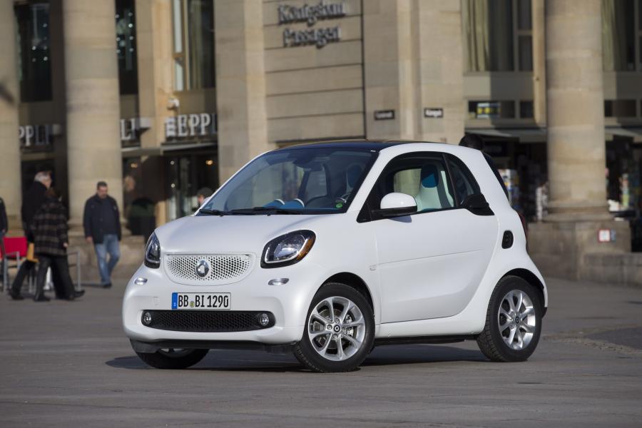 Smart ForTwo Proxy Coupe 2015 года выпуска для рынка США. Фото 1. VERcity