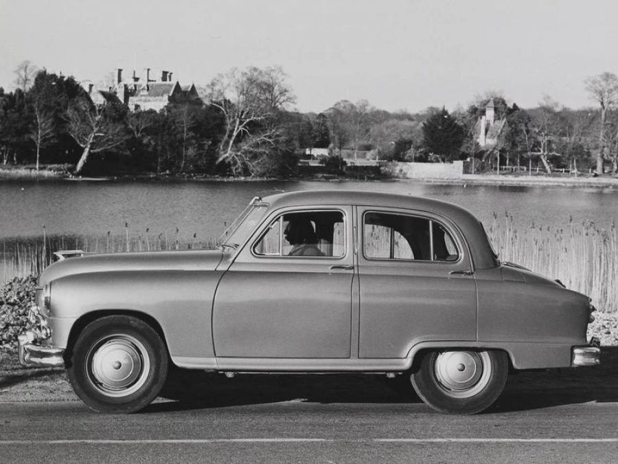 Standard Vanguard Saloon в кузове Mk II 1953 года выпуска. Фото 1. VERcity