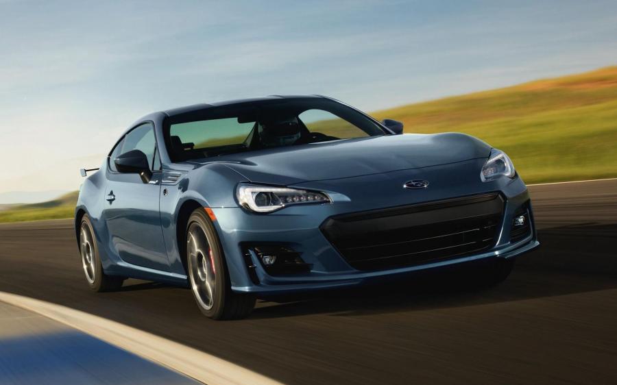 Subaru BRZ: фото моделей с 2011 года по наше время. VERcity
