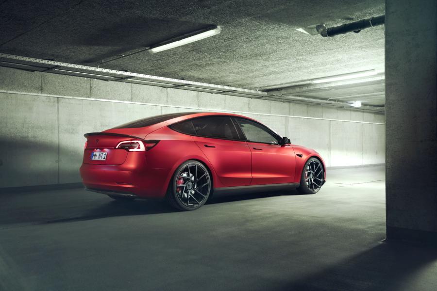 Tesla Model 3 by Novitec Rosso on Vossen Wheels (NV2) 2019 года выпуска ...