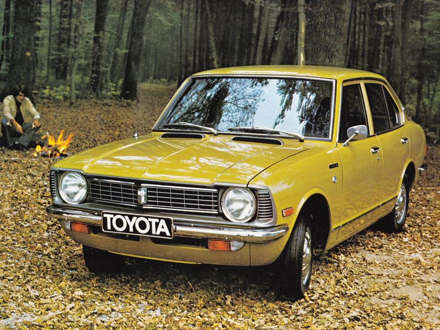 Toyota Corolla 4-Door Sedan 1970 года выпуска. Фото 1. VERcity