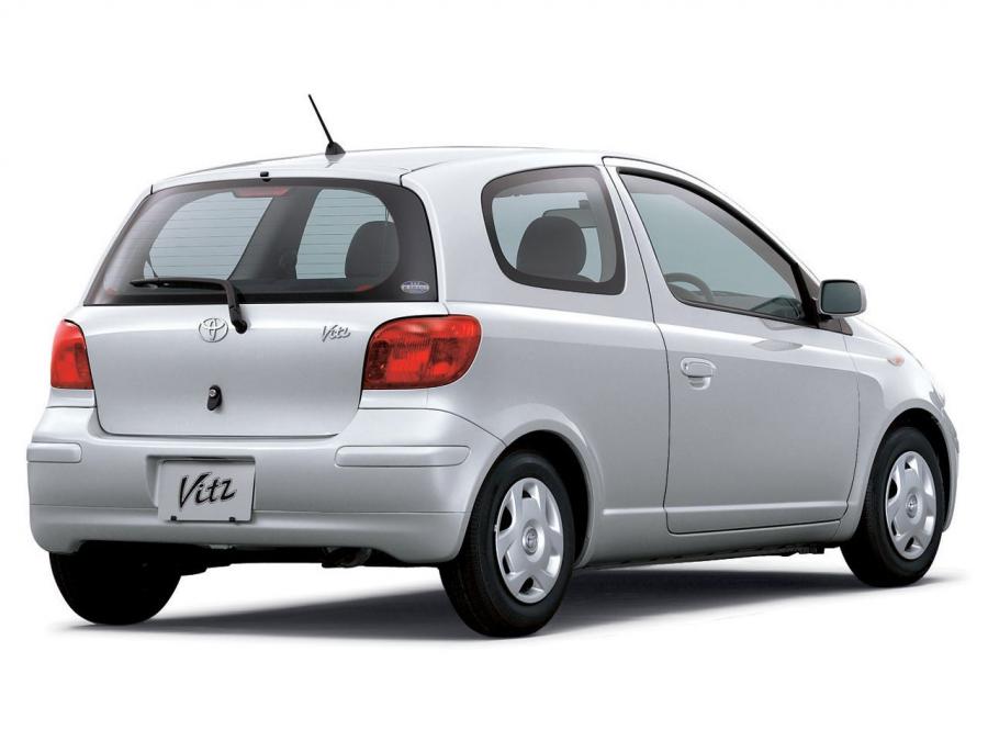 Toyota Vitz 3-Door 2001 года выпуска. Фото 1. VERcity