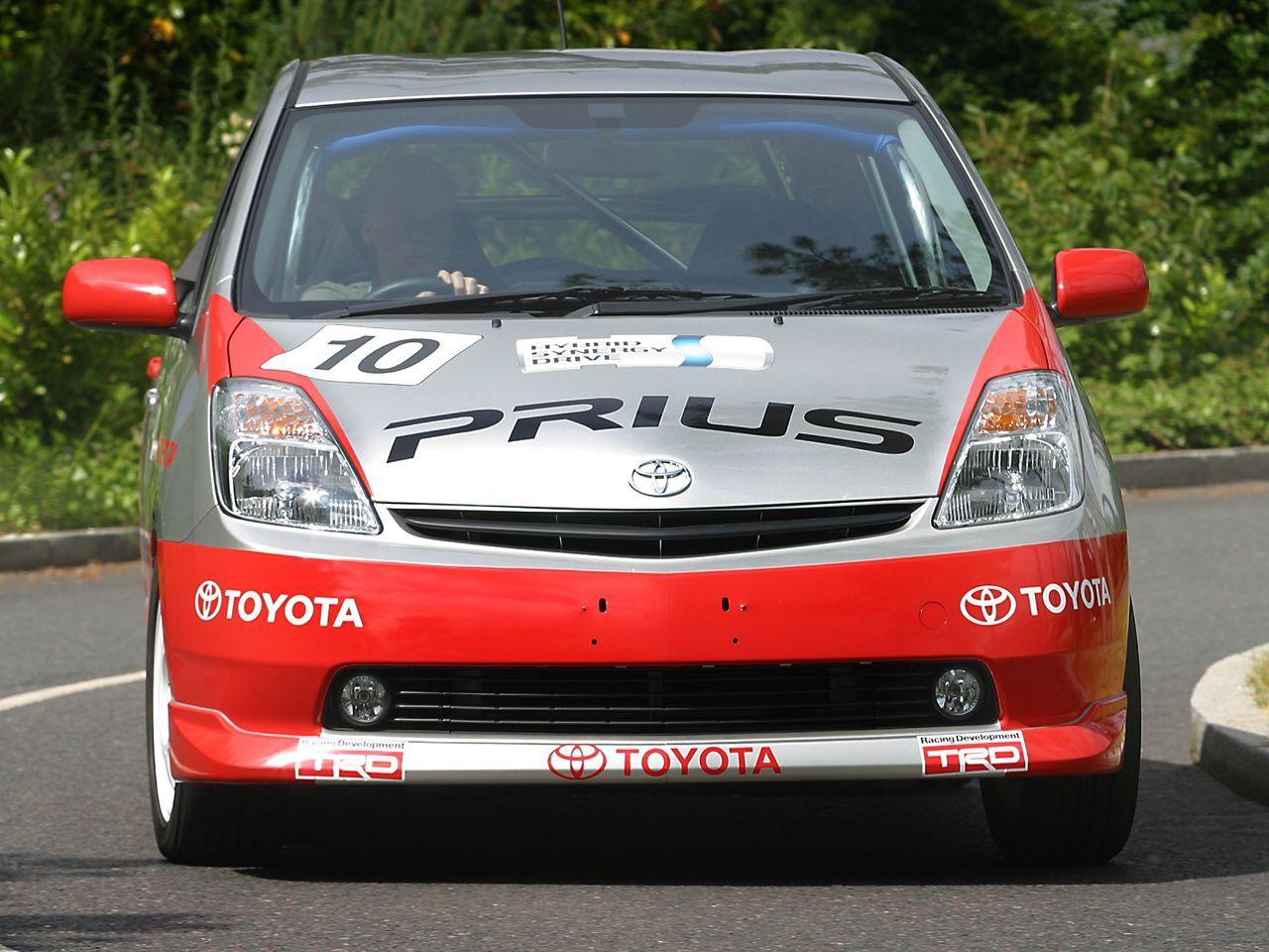 Toyota Prius GT Concept 2004 года выпуска. Фото 1. VERcity