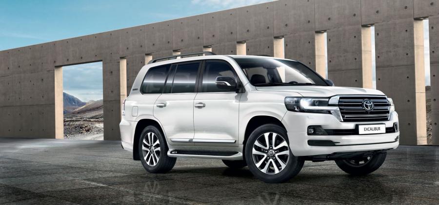 Toyota Land Cruiser 200 Excalibur в кузове UZJ200 2017 года выпуска для ...