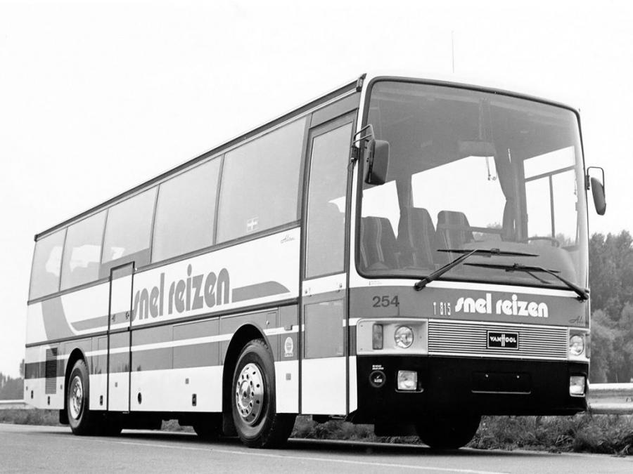 Van Hool T815 Alizee 1979 года выпуска. Фото 1. VERcity