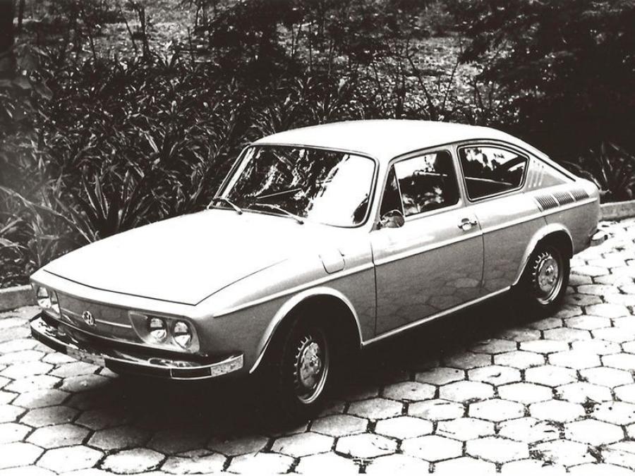 Volkswagen 1600 TL 2-Door 1971 года выпуска. Фото 1. VERcity