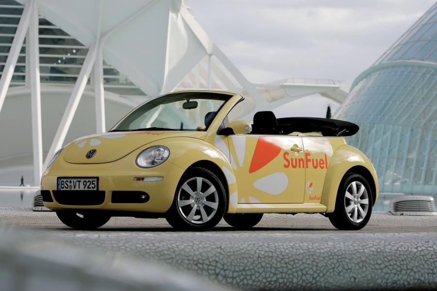 Volkswagen New Beetle Cabriolet Sunfuel Concept 2006 года выпуска. Фото ...