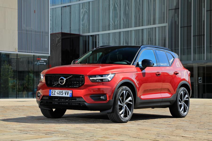 Volvo XC40 D3 R-Design 2018 года выпуска для рынка Всего мира и стран с ...