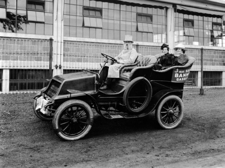 Winton Detachable Tonneau 1903 года выпуска. Фото 1. VERcity