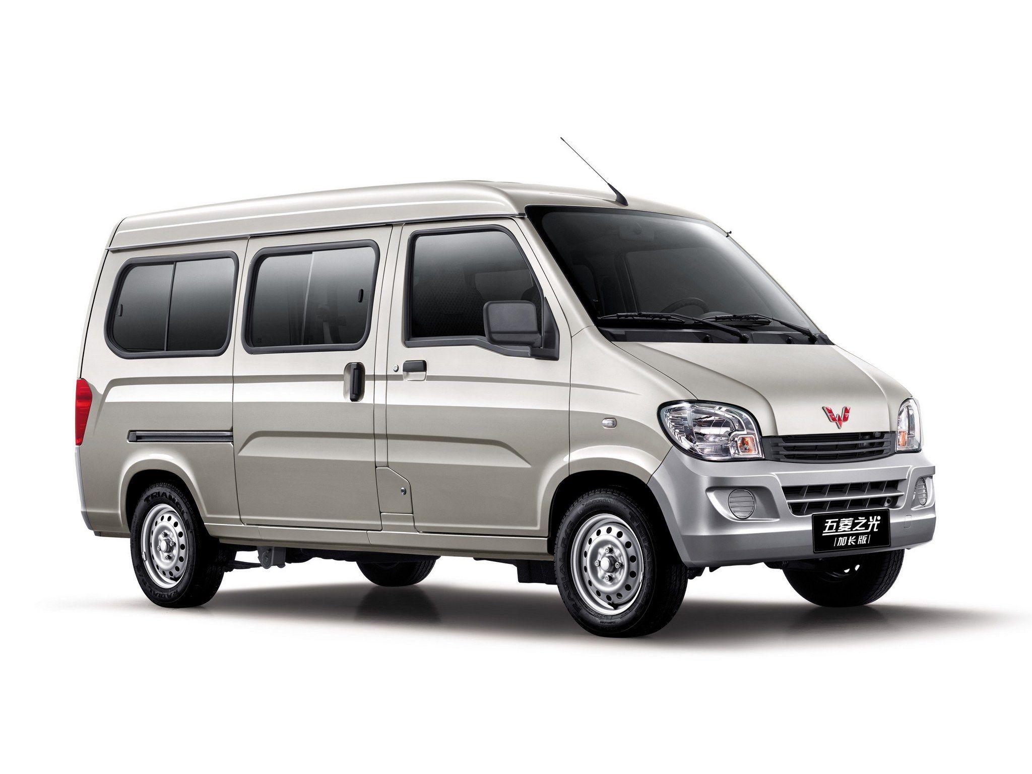 WuLing Sunshine LWB в кузове LZW6415 2014 года выпуска. Фото 1. VERcity