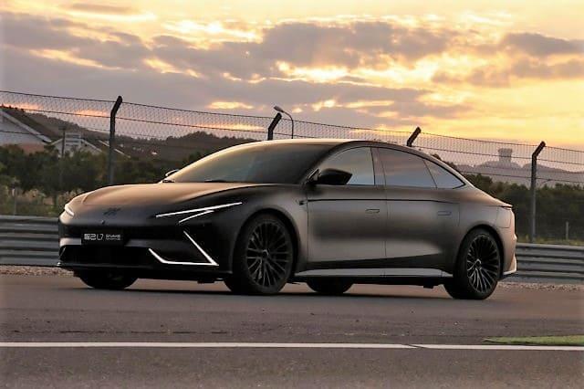 Китайский IM Motors показал новый электрокар L7 Snake Performance