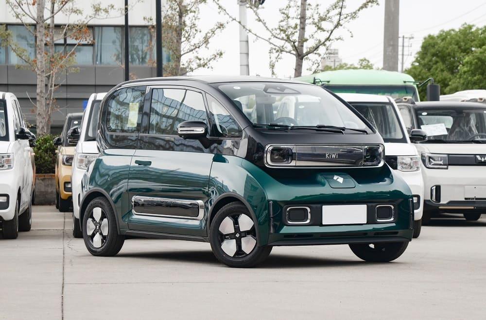 Обновленный мини-электрокар Baojun KiWi EV DJI Edition 2023