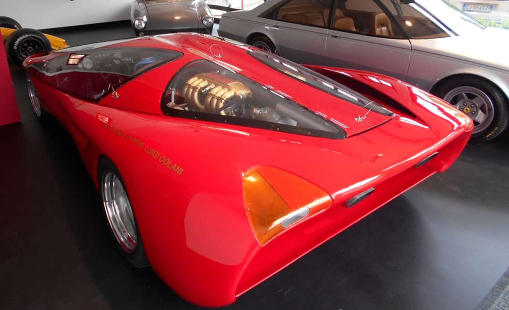 В Италии выставлен на продажу экзотический Ferrari Lotec Testa D oro
