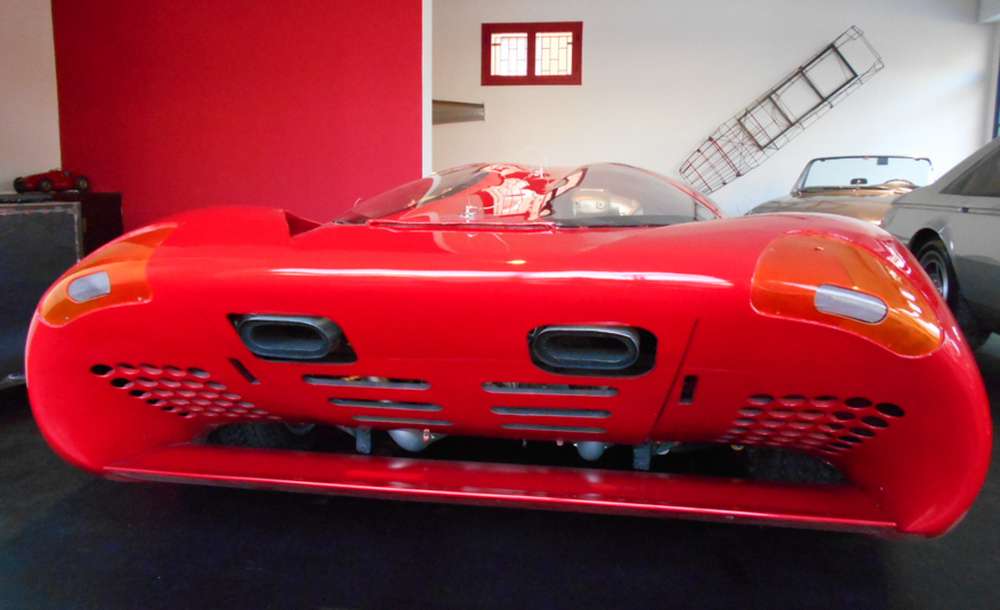 В Италии выставлен на продажу экзотический Ferrari Lotec Testa D oro